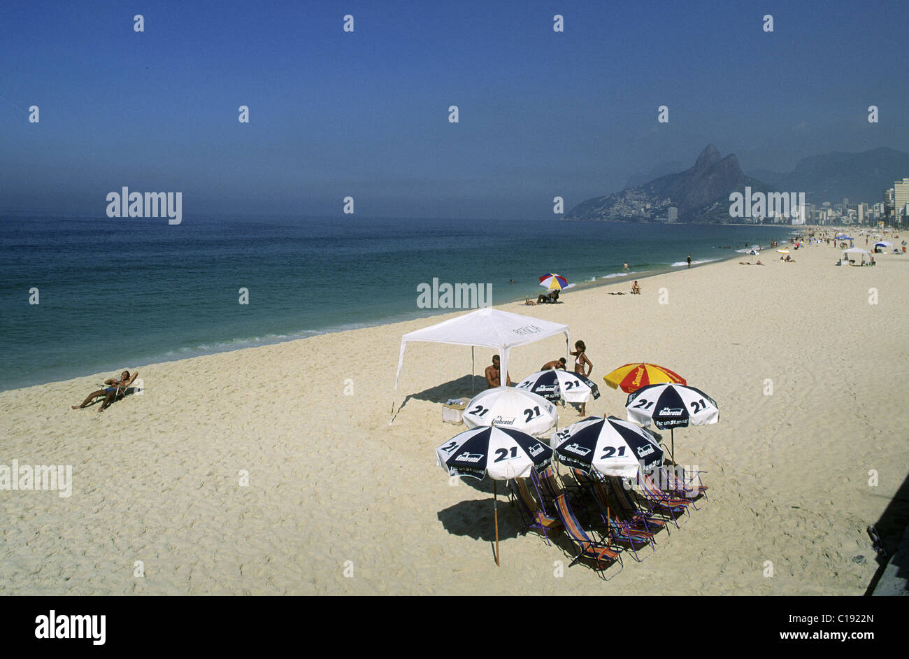 Plage rio de janeiro hi-res stock photography and images - Alamy