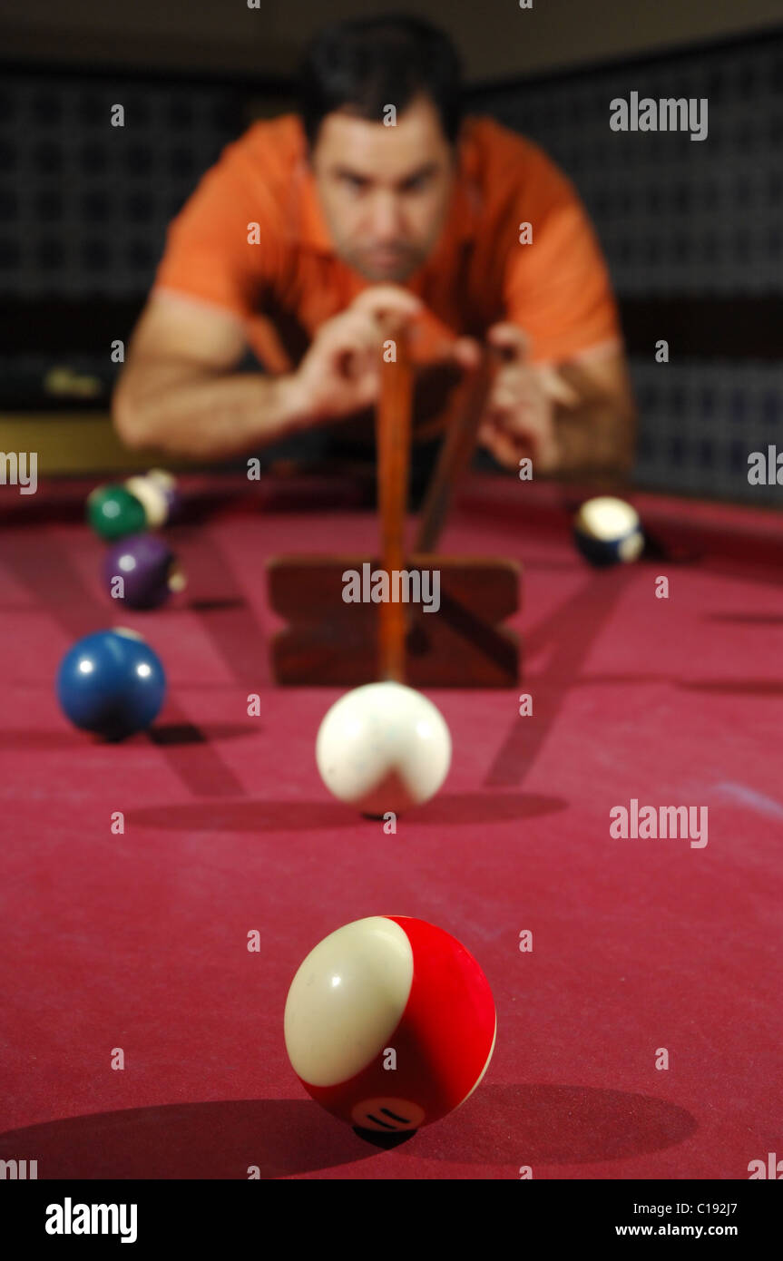 Snooker table ball hitting hi-res stock photography and images - Alamy