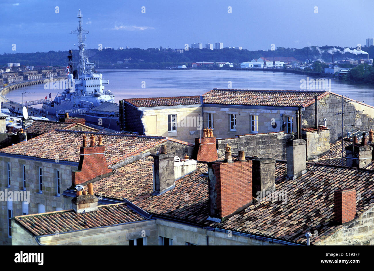 France, Gironde, Bordeaux, Chartrons district seen from the roofs Stock ...