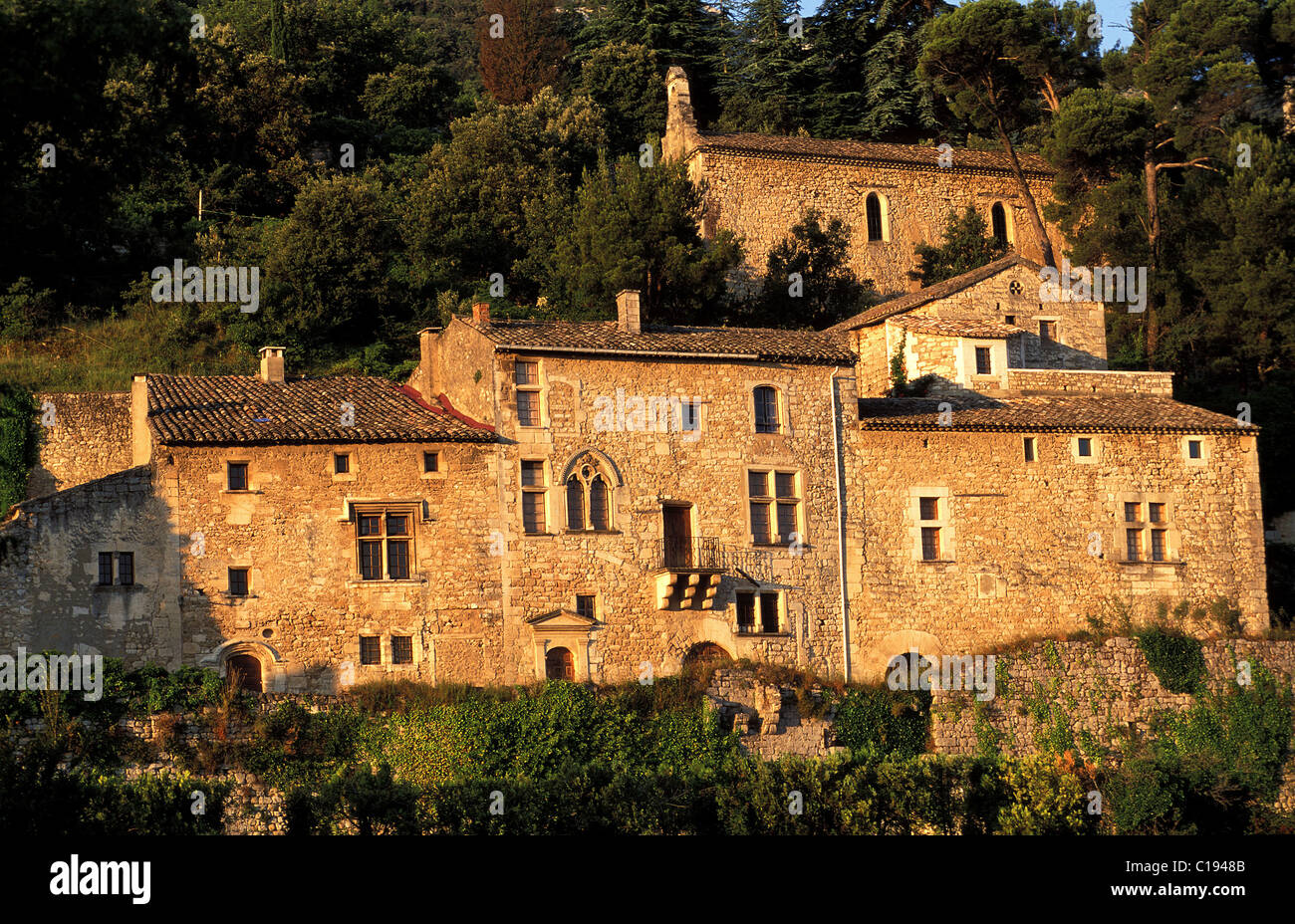 France, Vaucluse, Luberon, Oppede le Vieux village Stock Photo - Alamy