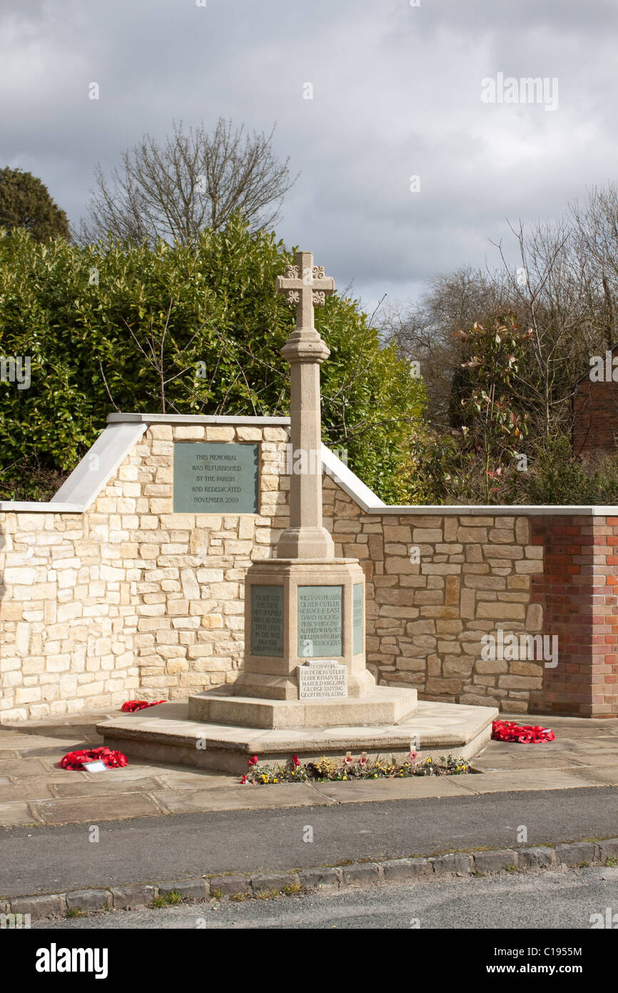 War Memorial at Little Kimble, Buckinghamshire Stock Photo - Alamy