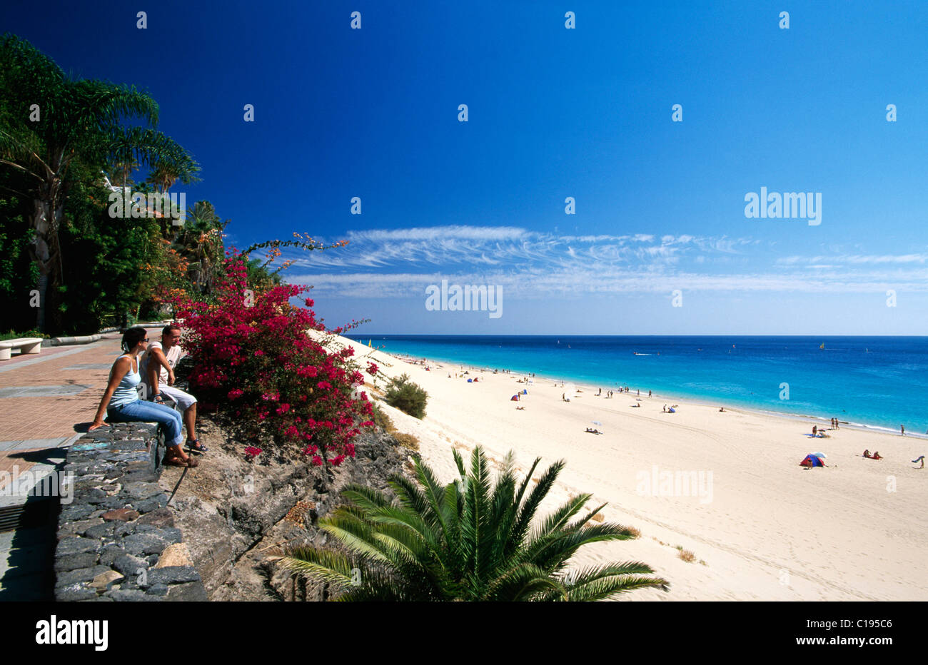 Jandia beach couple hi-res stock photography and images - Alamy