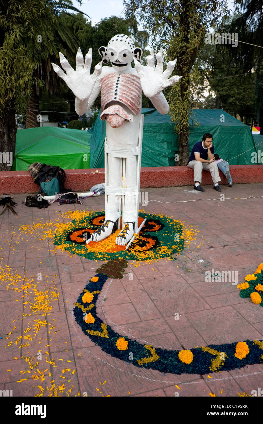 Mictlantecuhtli sculpture hi-res stock photography and images - Alamy