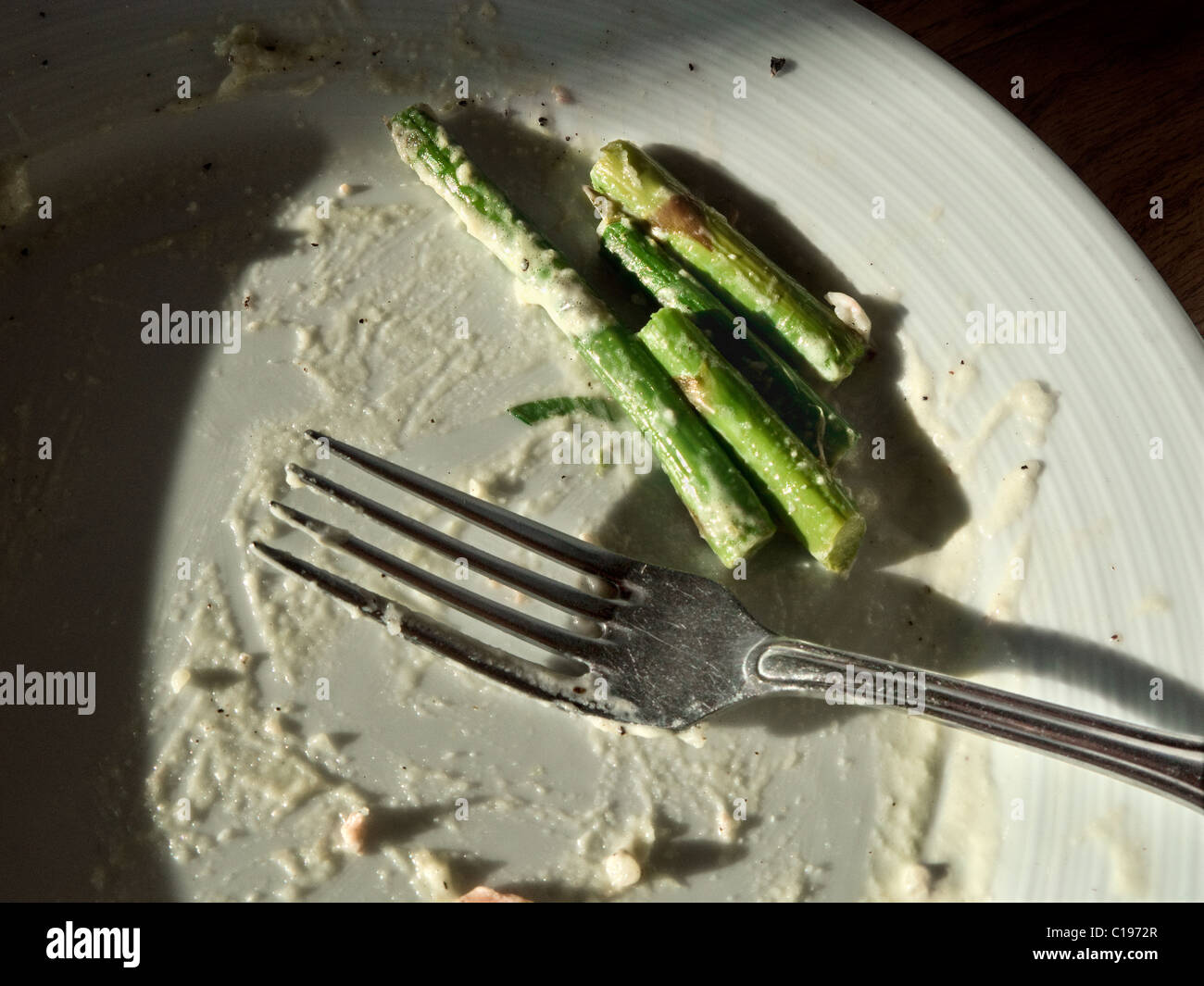 Leftover food plate vegetables hi-res stock photography and images - Alamy