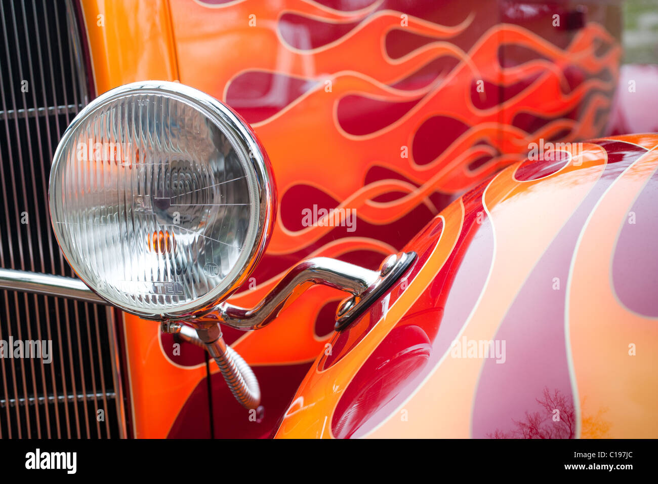 Flaming Car Stock Photos & Flaming Car Stock Images - Alamy