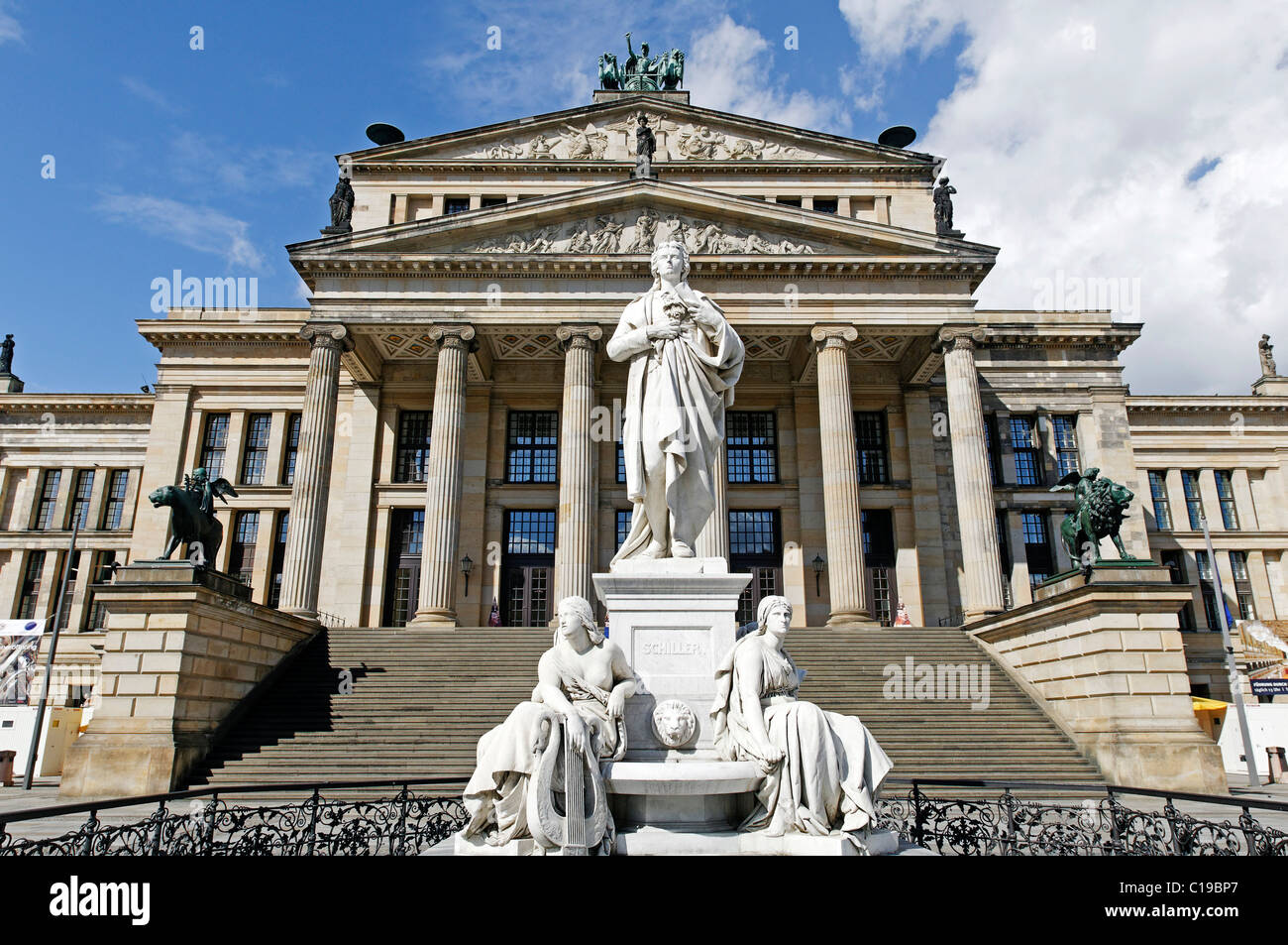Schiller monument in front of the Concert Hall at Gendarmenmarkt ...