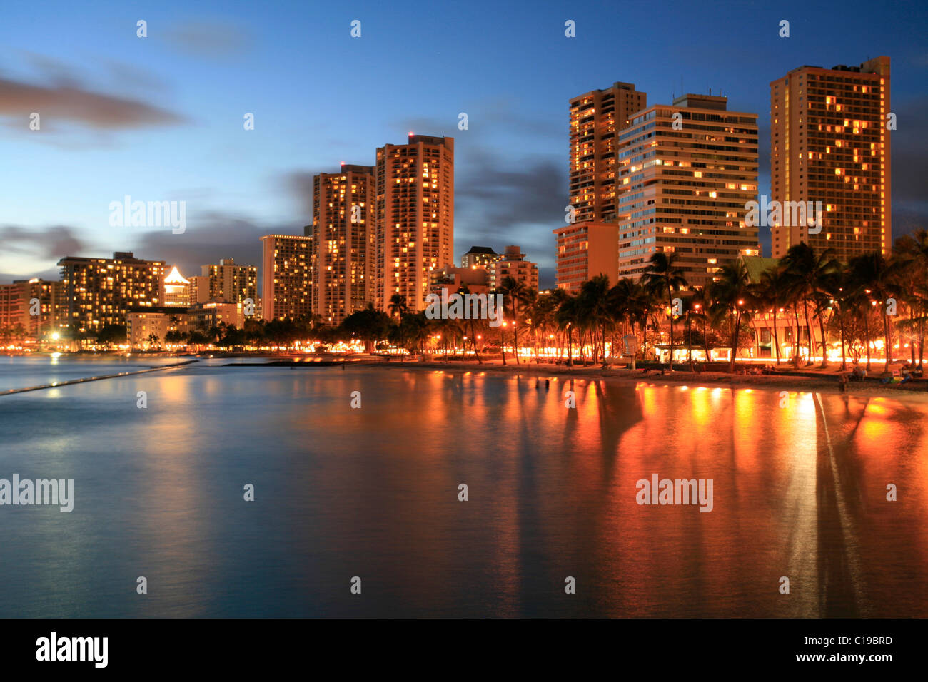 Waikiki pier hi-res stock photography and images - Alamy
