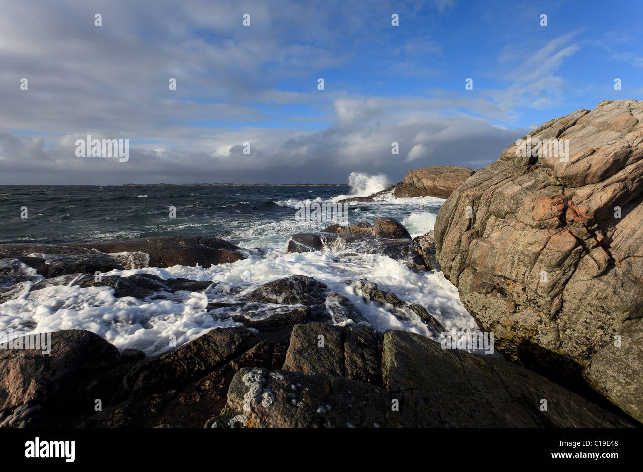 Norway wave hi-res stock photography and images - Alamy