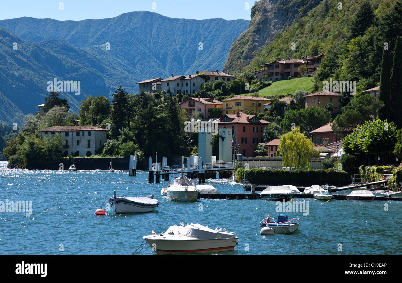 Menaggio boat lake como hi-res stock photography and images - Alamy