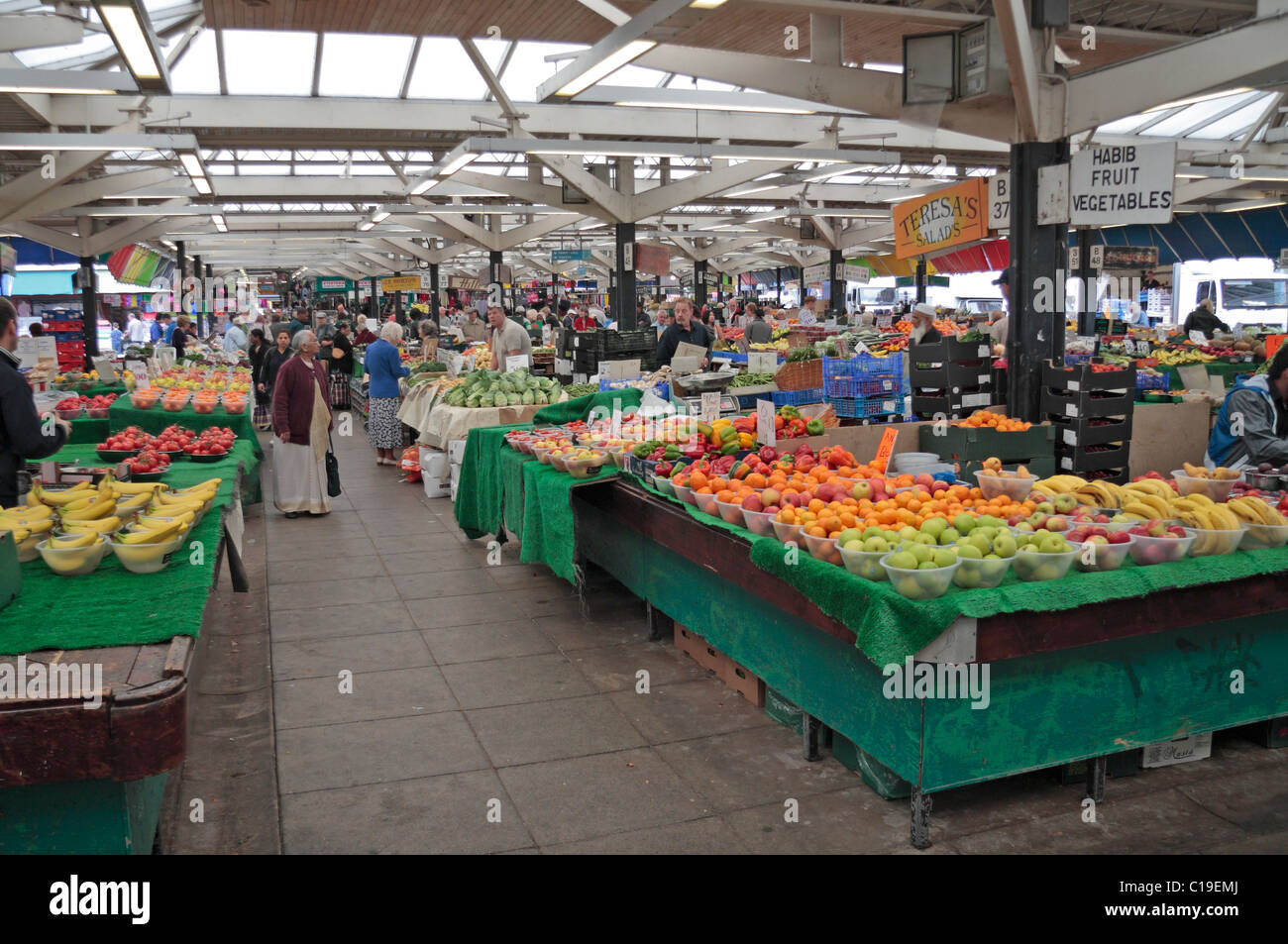Leicester market hi-res stock photography and images - Alamy