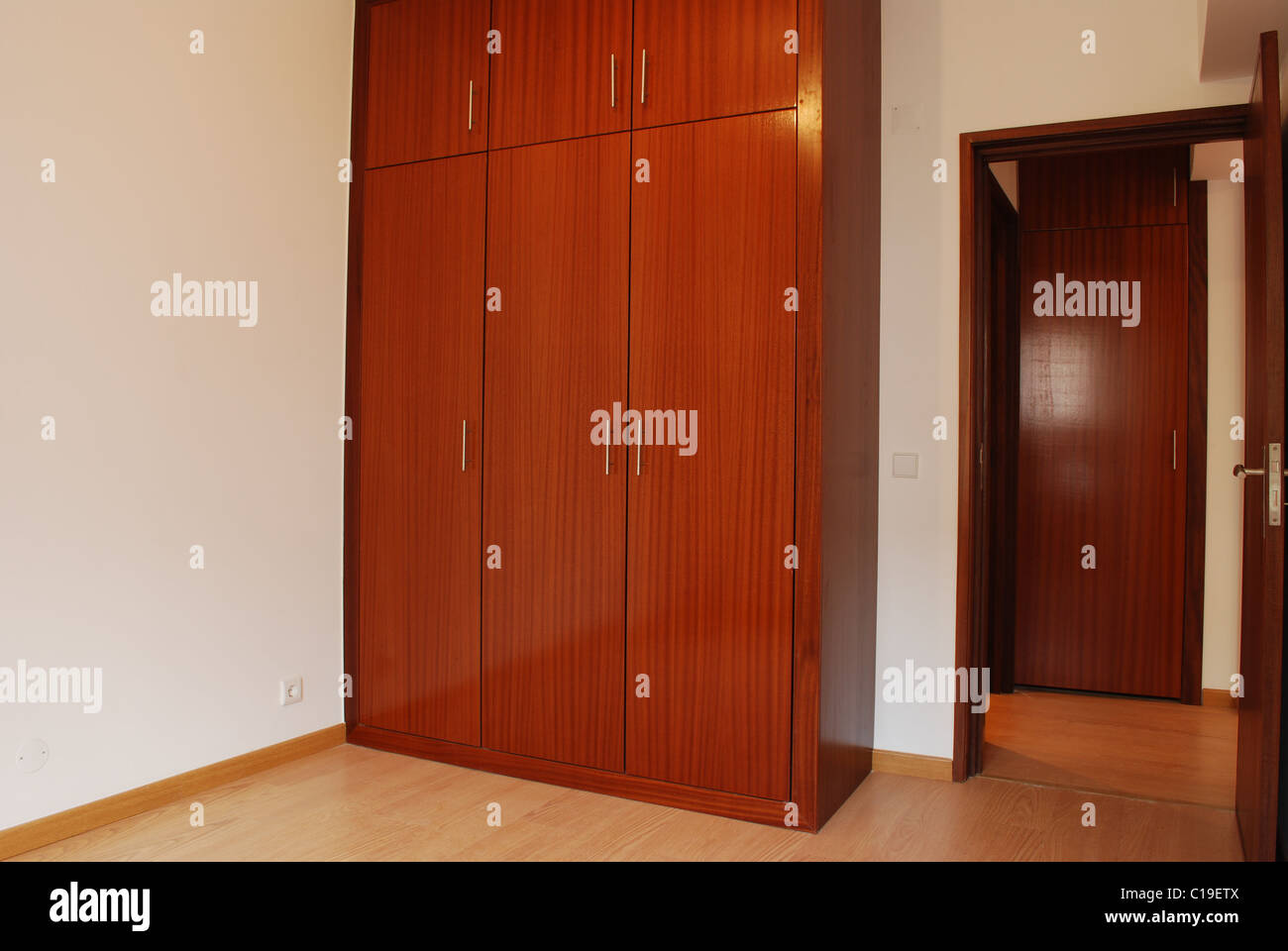 Empty wardrobe hi-res stock photography and images - Alamy