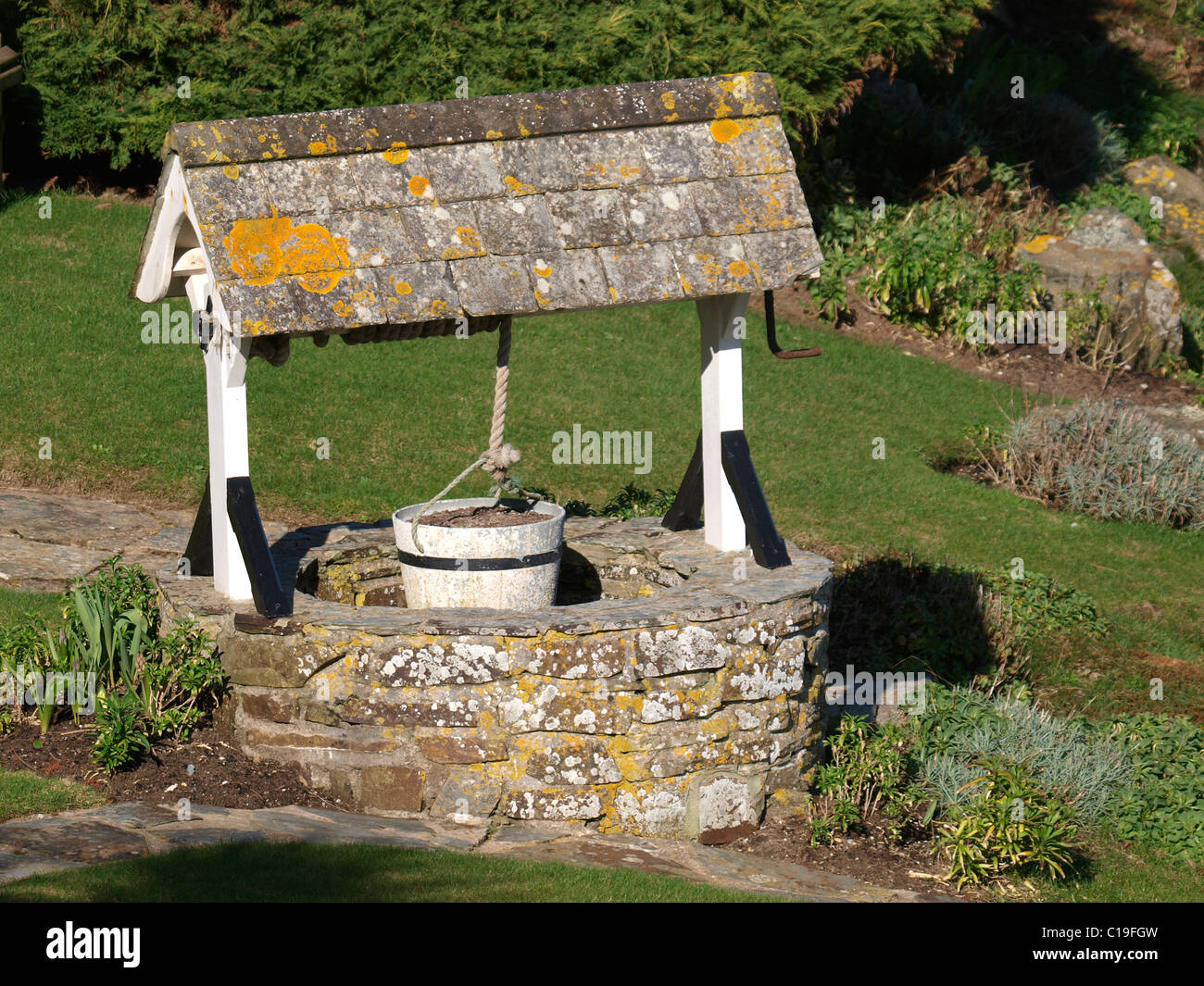Garden well, UK Stock Photo - Alamy
