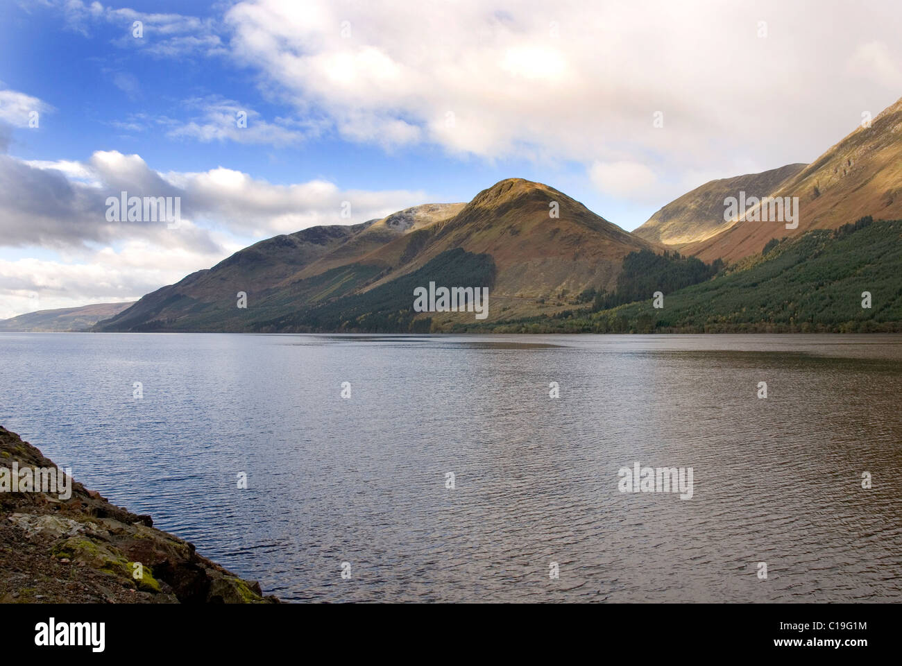 Loch lochy blue sky hi-res stock photography and images - Alamy