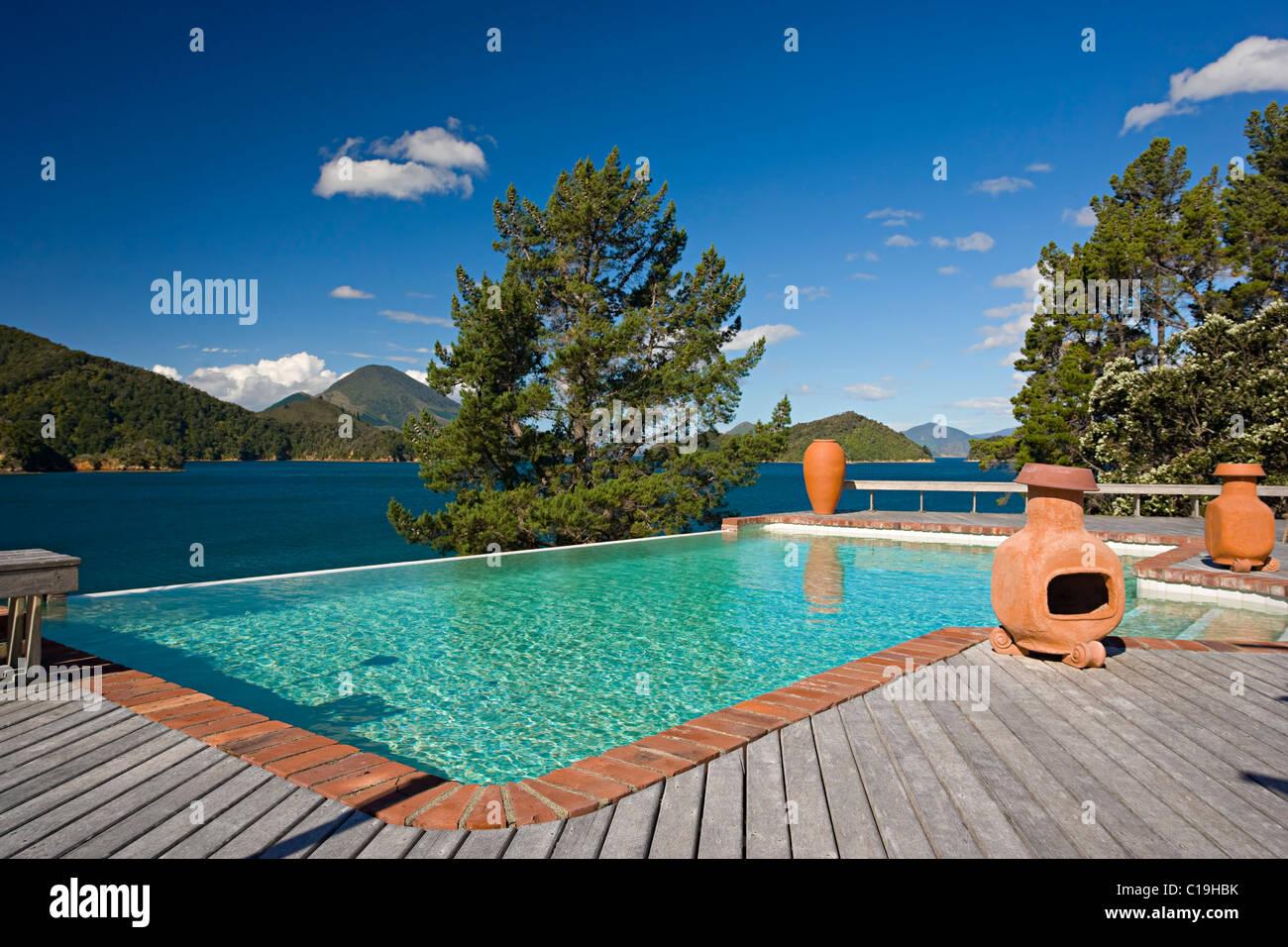infinity pool New Zealand Stock Photo - Alamy