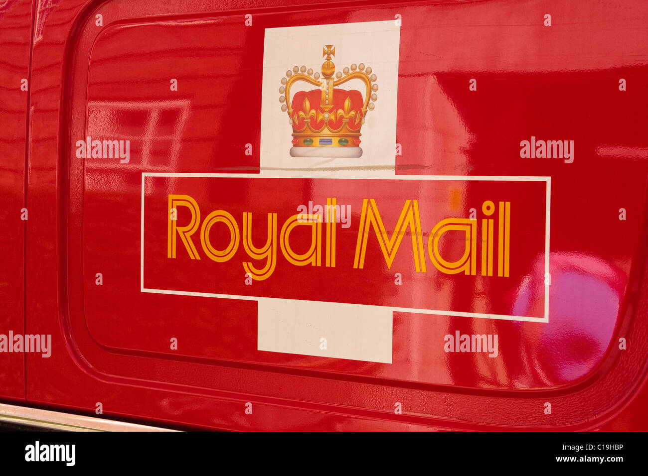 A detailed image of the Royal Mail logo Stock Photo - Alamy