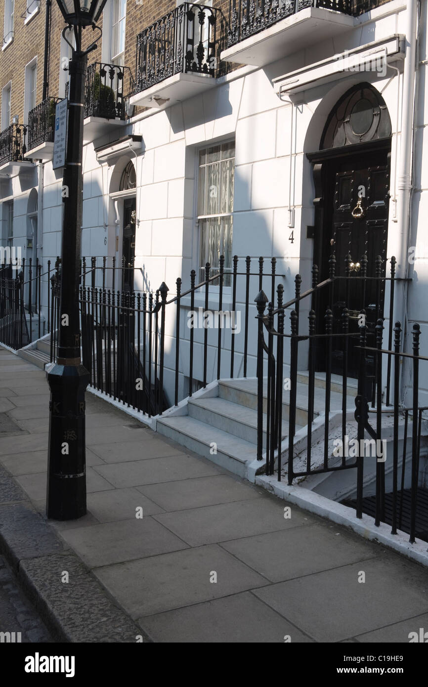 Kensington london house door hi-res stock photography and images - Alamy