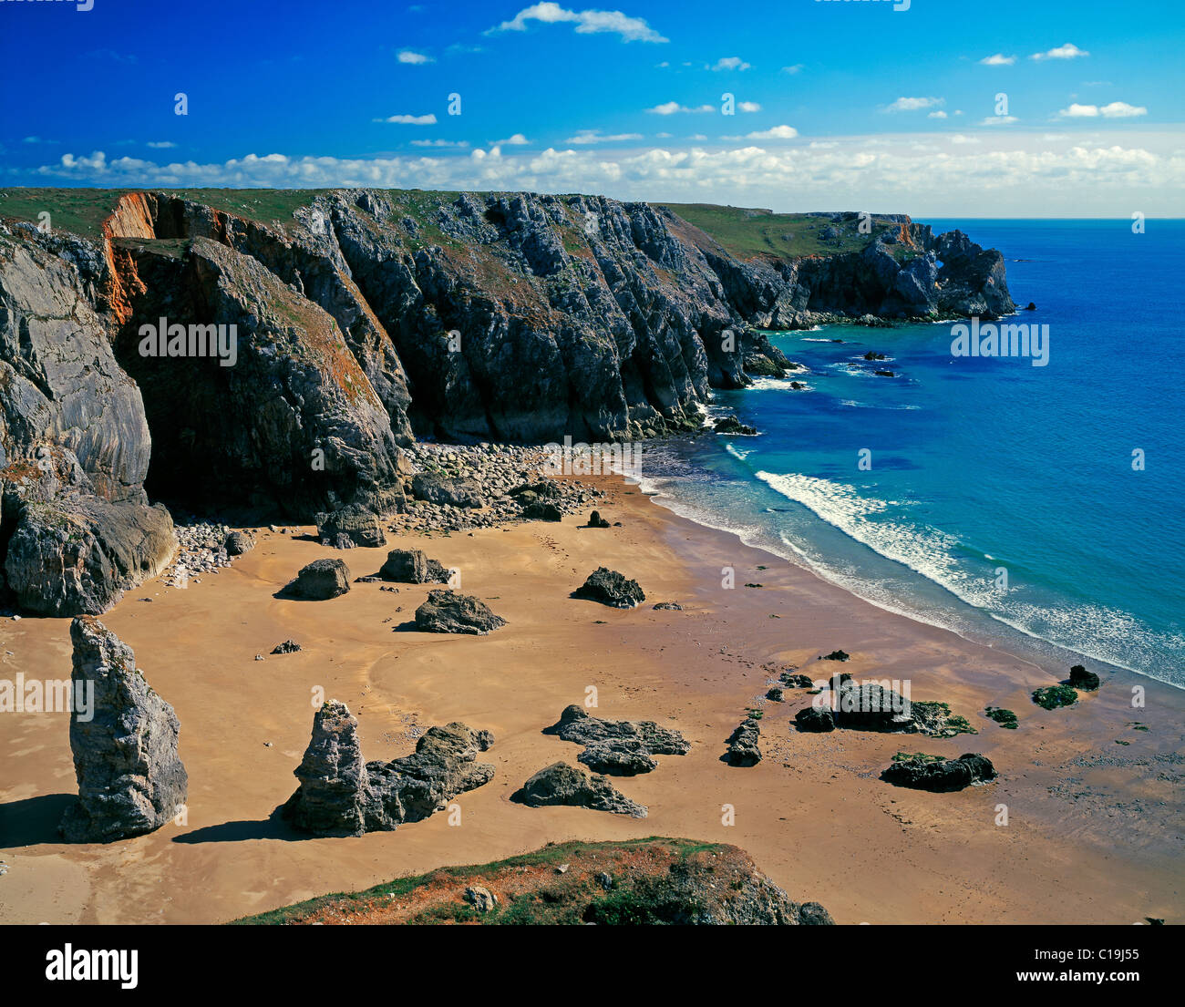 St govans head coastline hi-res stock photography and images - Alamy
