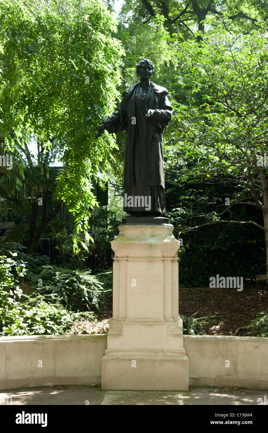 Statue emmeline hi-res stock photography and images - Alamy