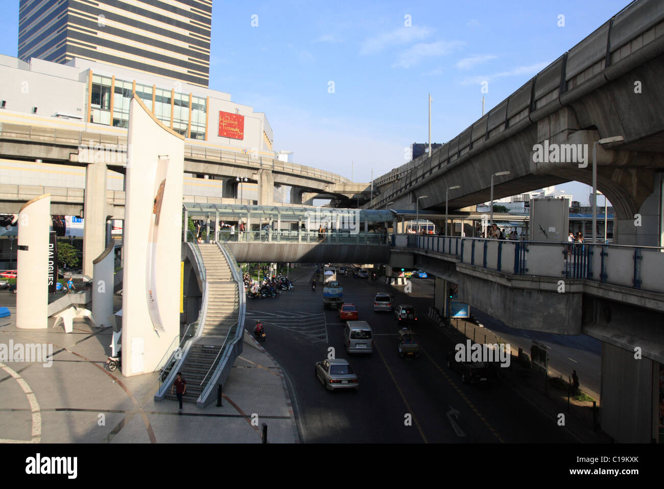 Sky walk under BTS railway in Bangkok Stock Photo - Alamy
