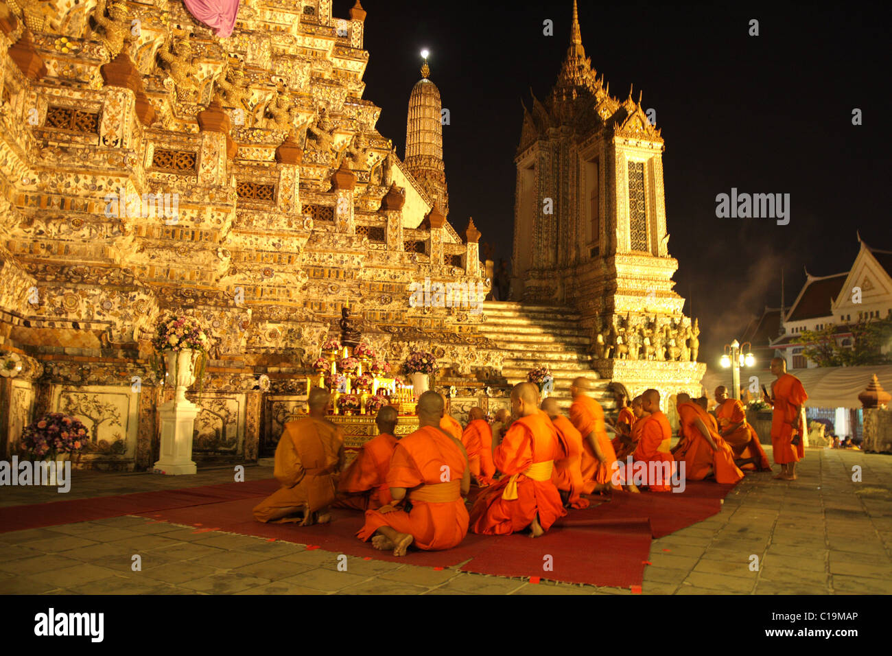 Thai buddhist monks offer prayers celebrating Magha Puja day Stock ...