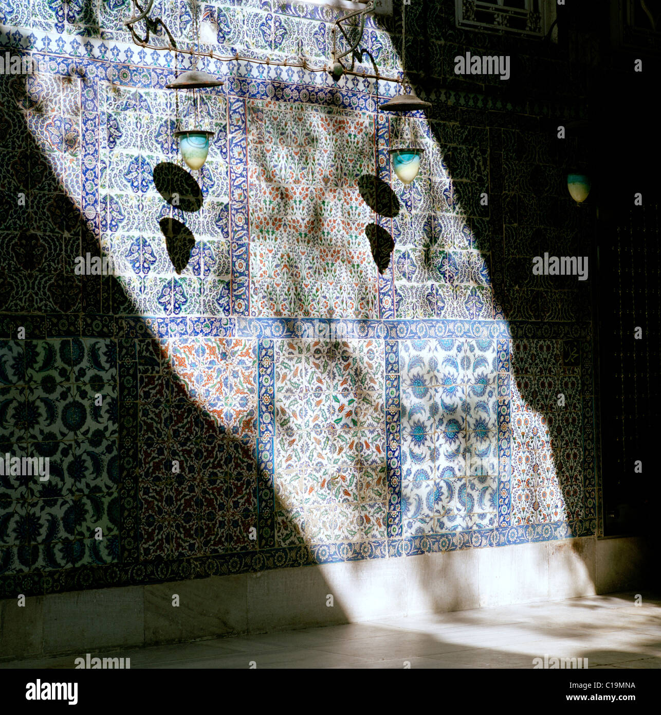 Iznik Tile High Resolution Stock Photography and Images - Alamy