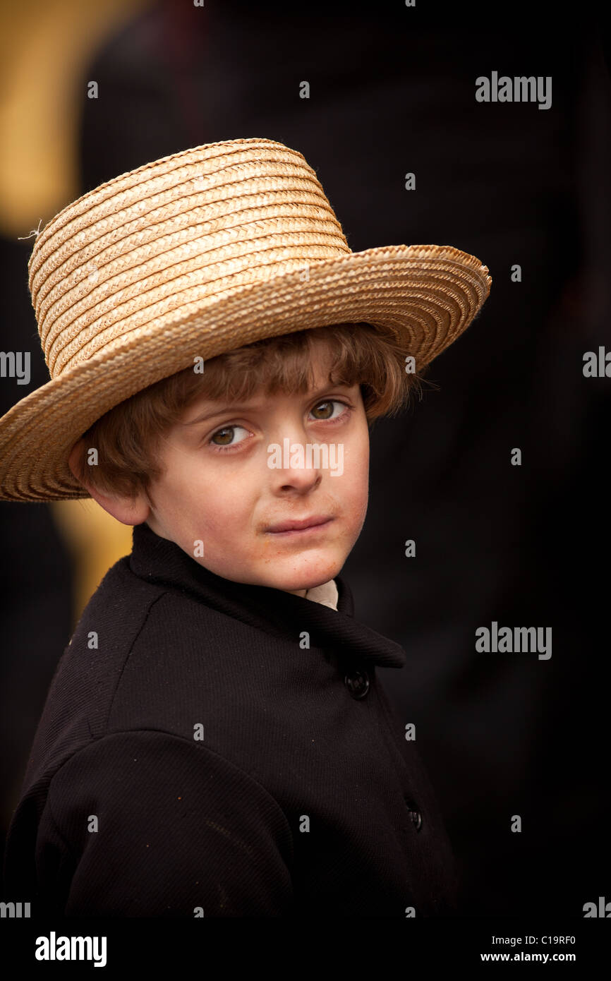 An Amish child at the Annual Mud Sale to support the Fire Department ...