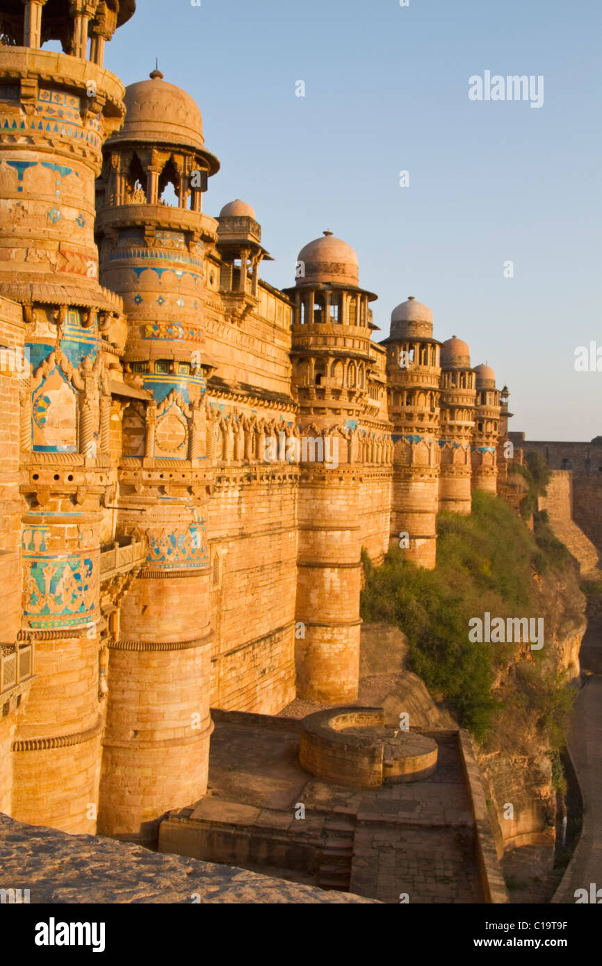 Fort in a city, Gwalior Fort, Gwalior, Madhya Pradesh, India Stock ...