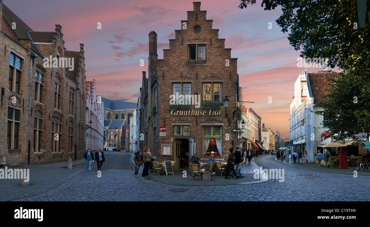 Old flemish lace hi-res stock photography and images - Alamy