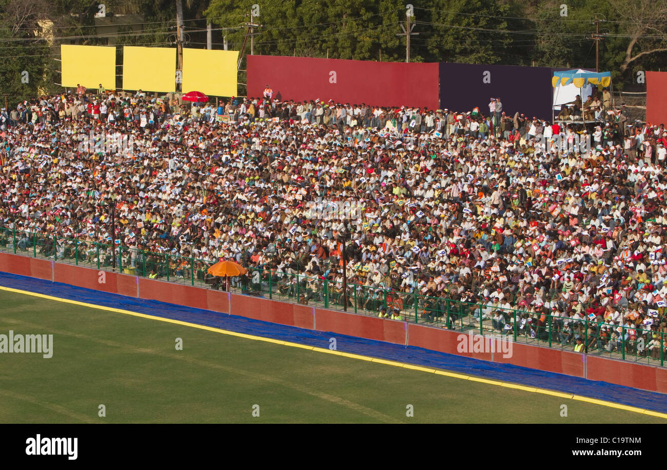 India sports cricket fan stadium High Resolution Stock Photography and ...