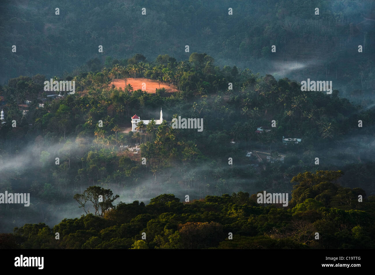 Hilltop building hi-res stock photography and images - Alamy