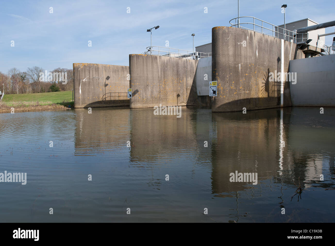 Leigh Flood Barrier High Resolution Stock Photography and Images - Alamy