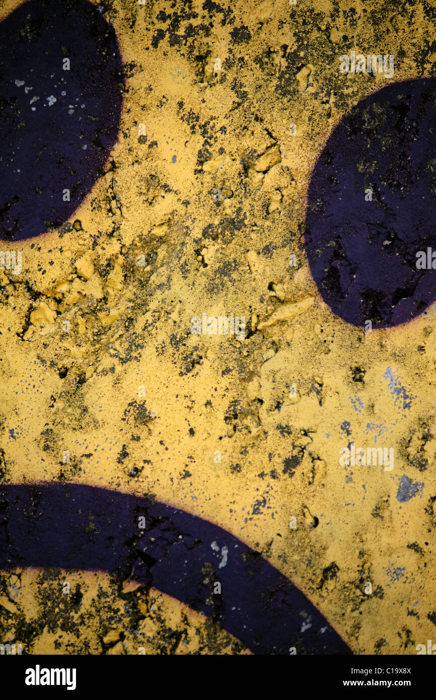 Concrete smiley hi-res stock photography and images - Alamy