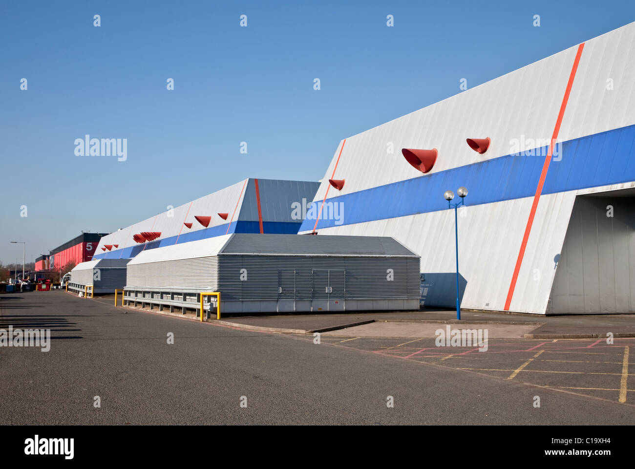 Rear service area of exhibition halls at the NEC, Birmingham Stock ...