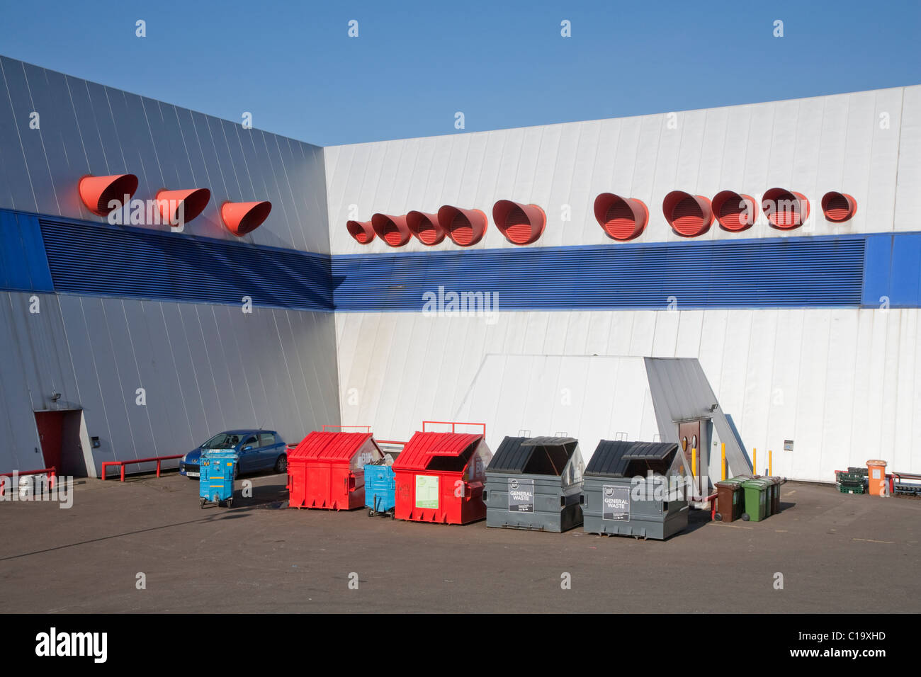 Rear service area of an exhibition hall at the NEC, Birmingham Stock ...