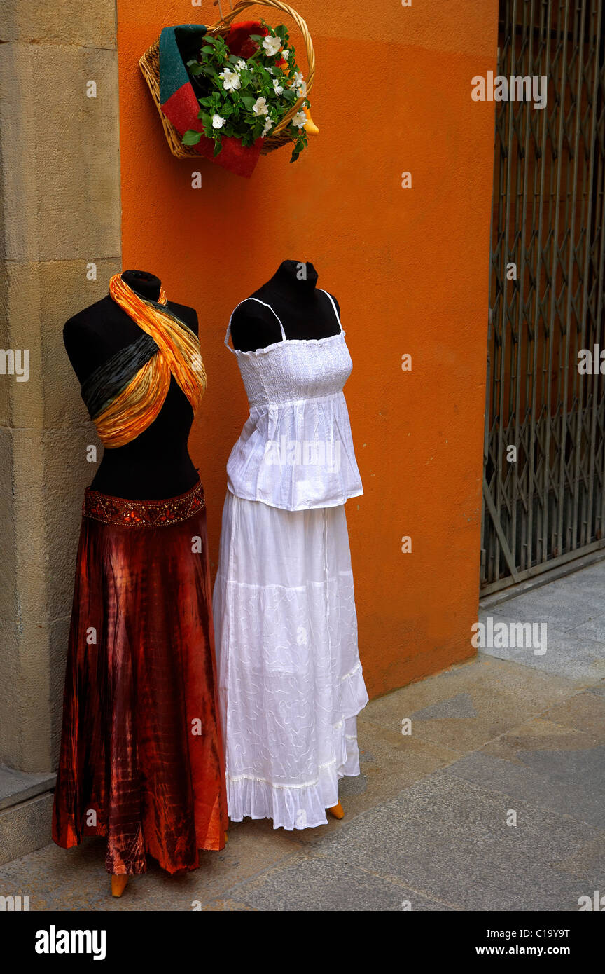 Fashion manikins hi-res stock photography and images - Alamy