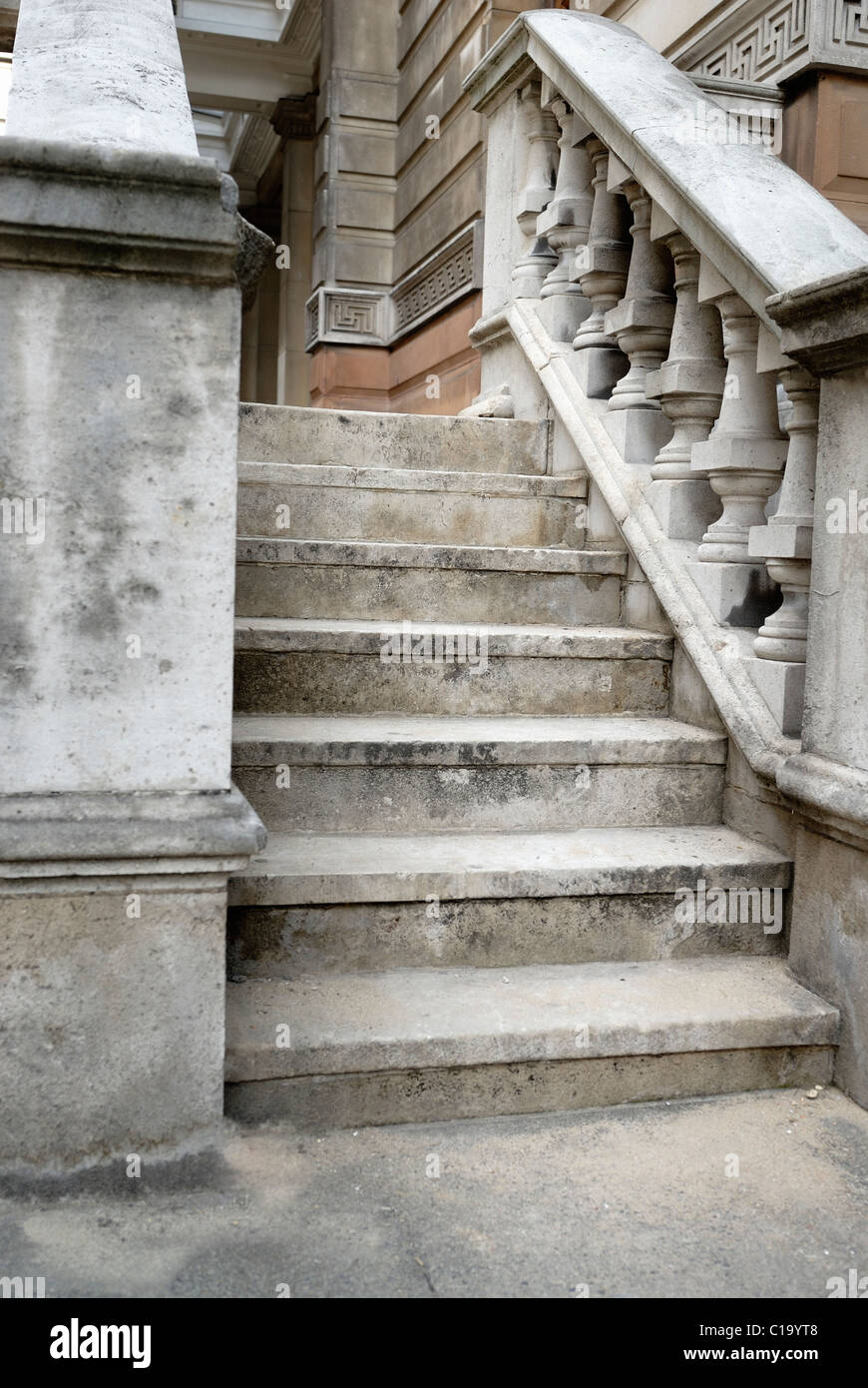 Old balustrade stone staircase hi-res stock photography and images - Alamy
