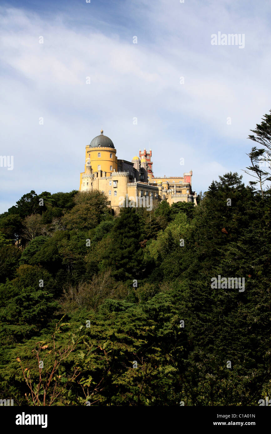 Pena palace sintra majestic hi-res stock photography and images - Alamy