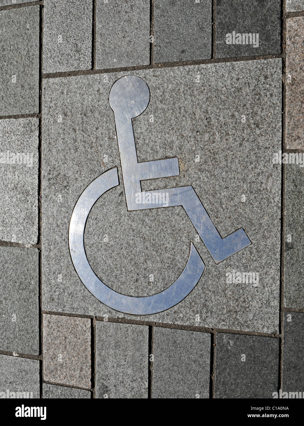 Disabled bay sign hi-res stock photography and images - Alamy