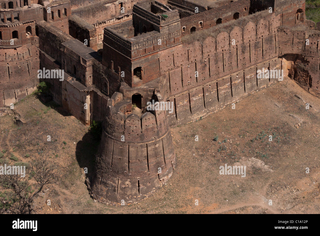 India tourism castle ruins history historic buildings Stock Photo - Alamy