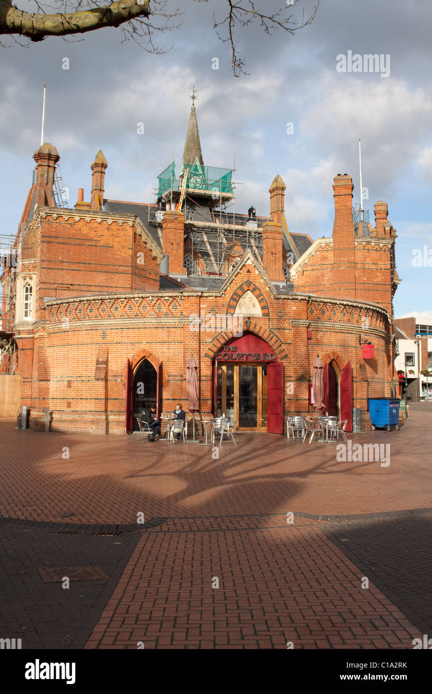 Town hall of Wokingham (Berkshire, England); built in 1860 on the site ...