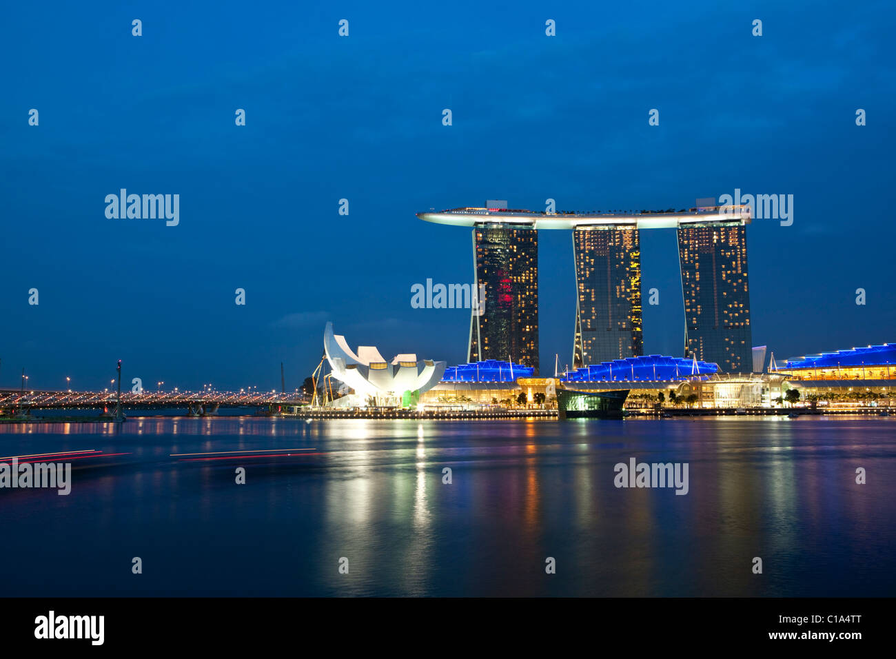 The Marina Bay Sands Singapore. Marina Bay, Singapore Stock Photo - Alamy