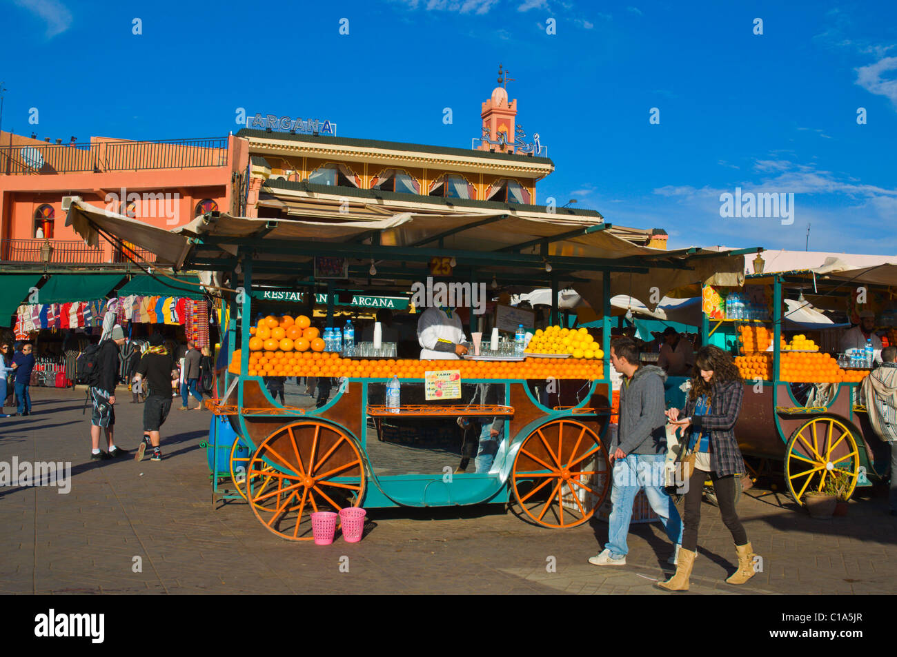 Marrakech old medina daytime hi-res stock photography and images - Alamy