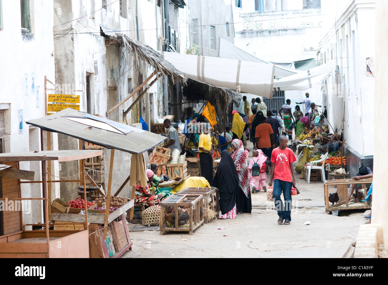 Kenyatta Street, Old Stone Town, Lamu, Kenya Stock Photo - Alamy