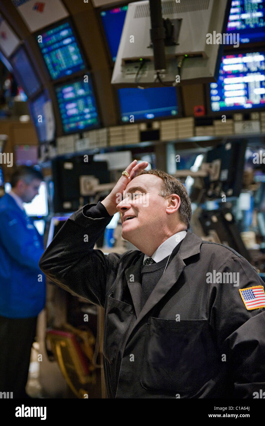 Stock exchange new york anxious hi-res stock photography and images - Alamy