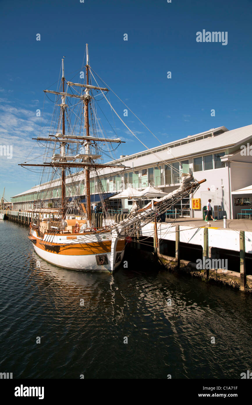 Lady nelson ship hi-res stock photography and images - Alamy