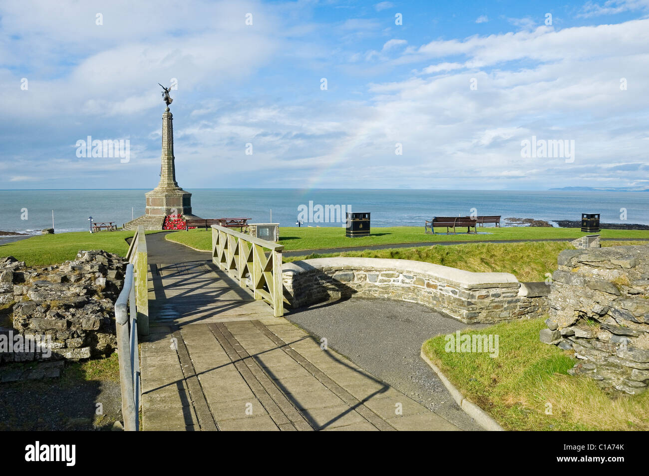 War memorial in the grounds of the Castle ruins on the seafront ...