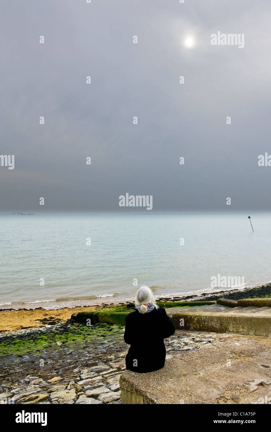 Alone on the seafront hi-res stock photography and images - Alamy
