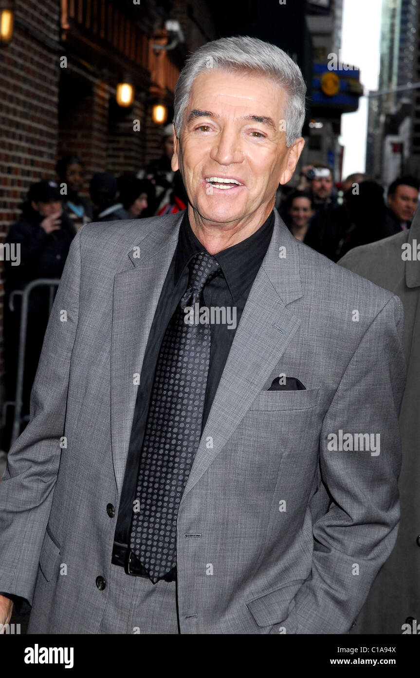 Tom Dreesen outside the Ed Sullivan Theater for The David Letterman ...
