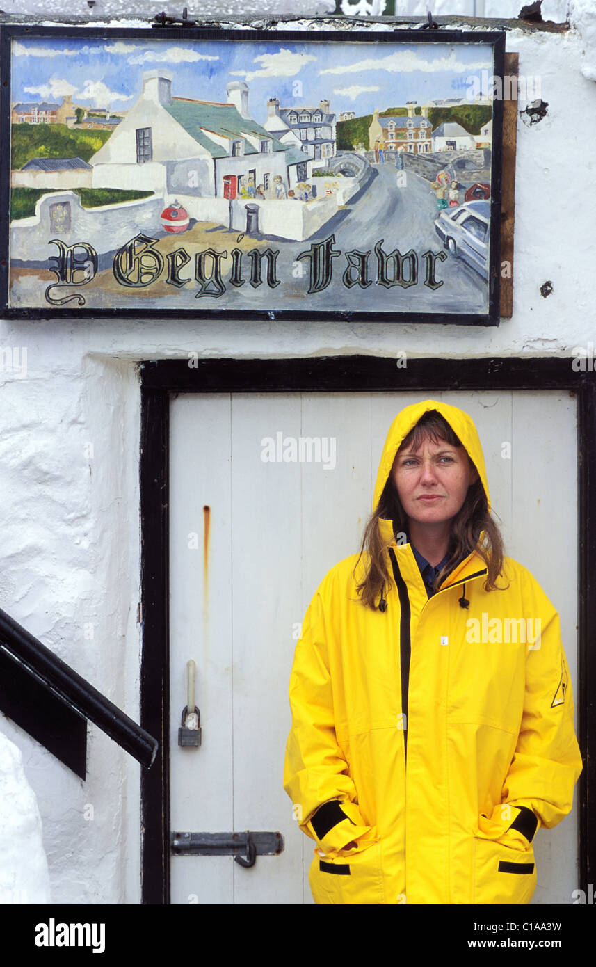 United Kingdom, Wales, Llyn peninsula, pub in Aberdaron Stock Photo - Alamy