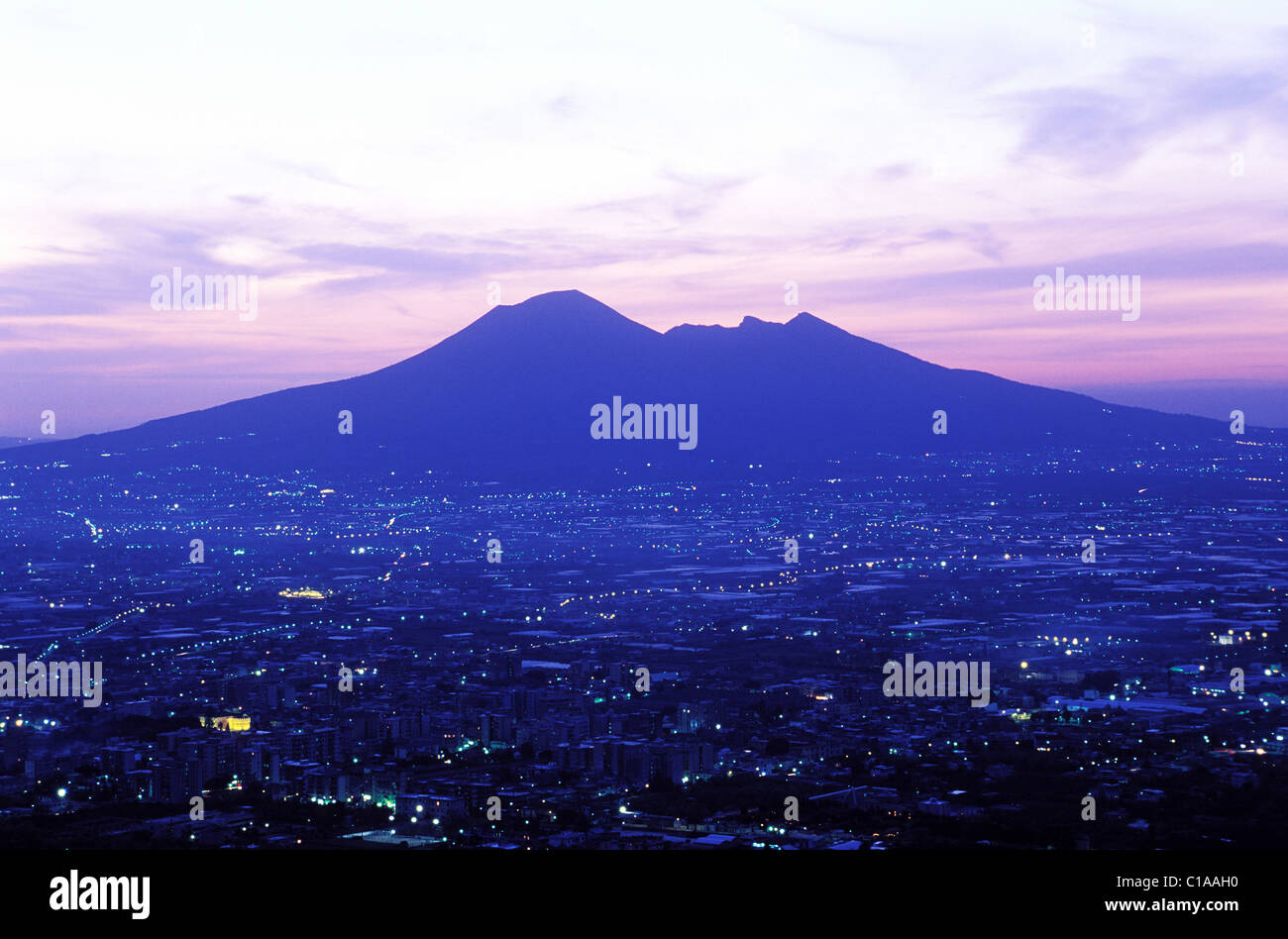 1944 vesuvius hi-res stock photography and images - Alamy